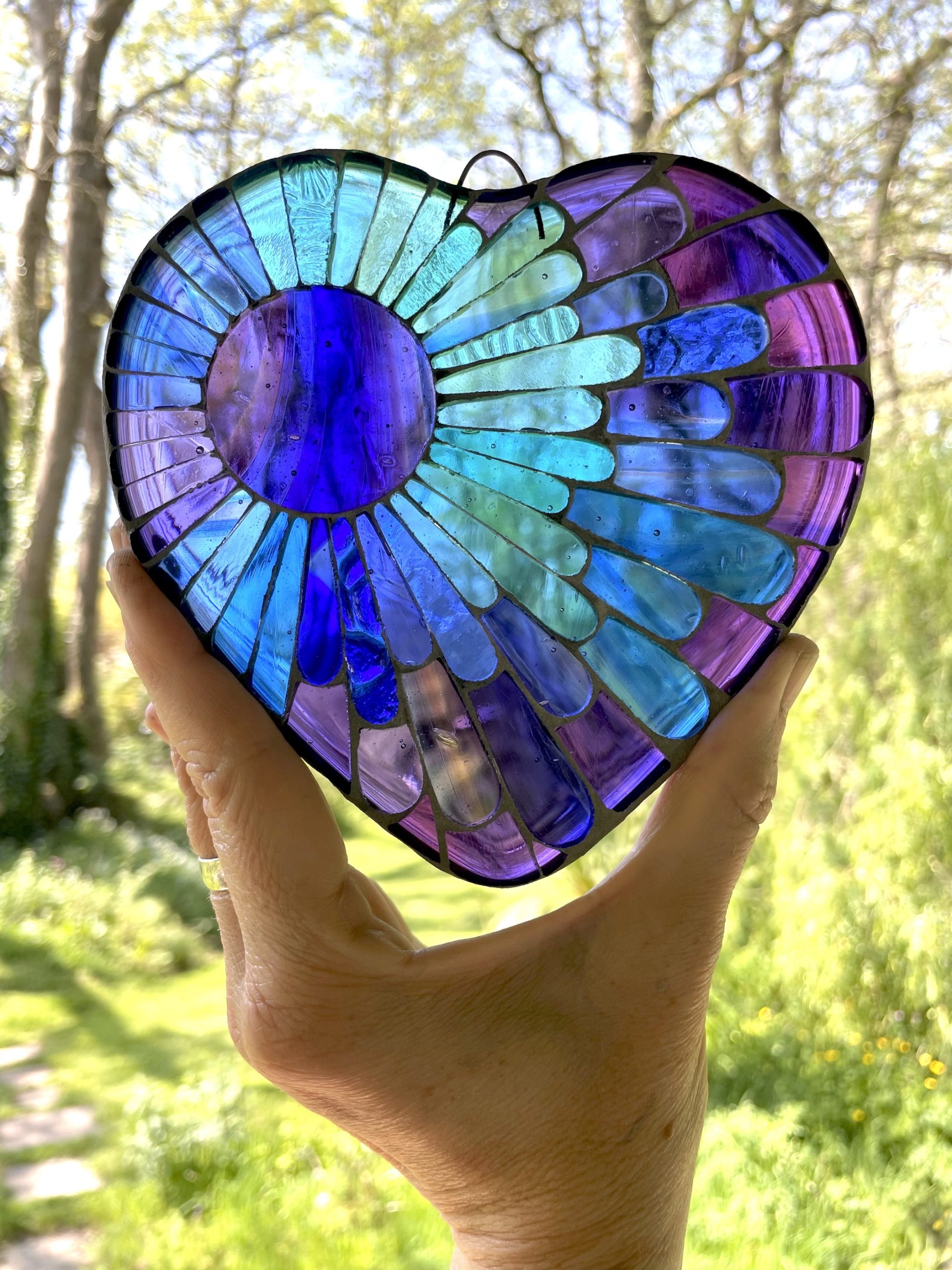 Stained Glass Mosaic Heart (ref 205) - Siobhan Allen